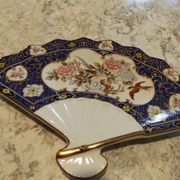 Kitchen | Vintage Fan Dish | Poshmark